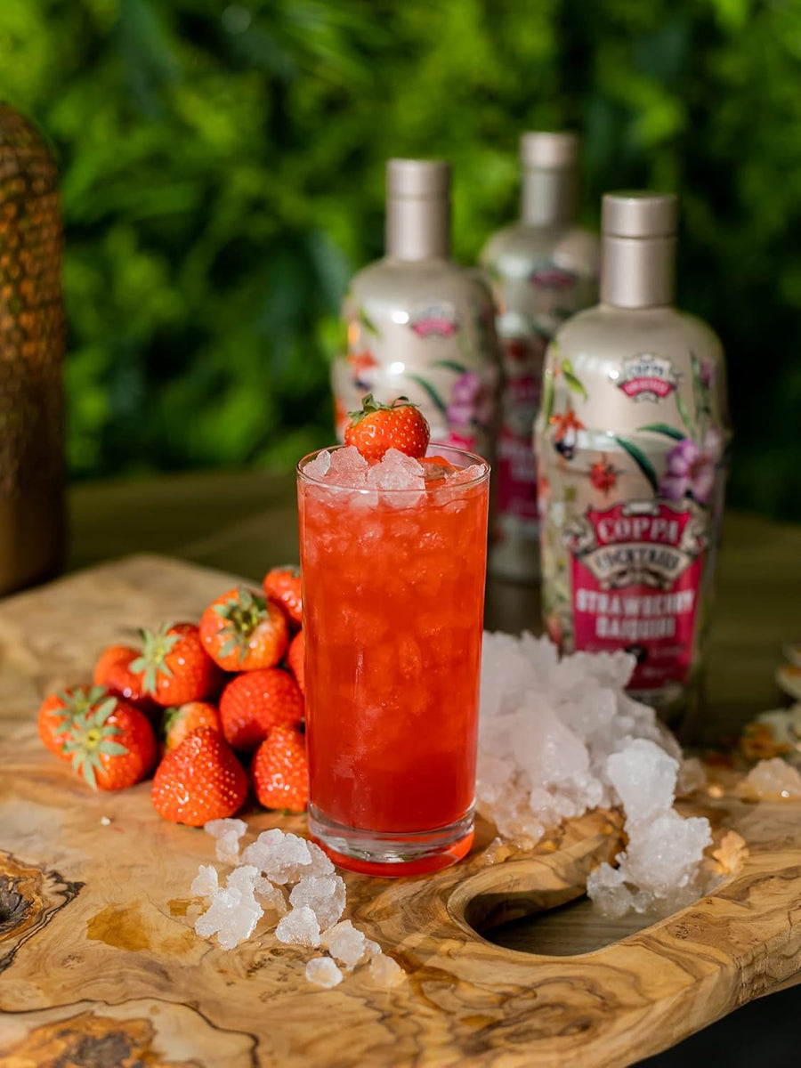 Coppa Cocktails Strawberry Daiquiri (6 X 70CL) – ProofDrinks